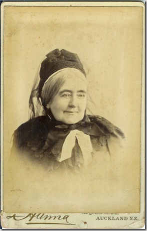 Strangers in a Box: Hugh Nesbitt & Jane Elizabeth Latimer